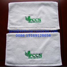 China China Factory Professional Customized 100% Cotton Absorbent Embroidery Towel With Custom Logo supplier