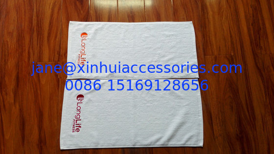 Lowest price small MOQ 100%cotton custom logo embroidered/printed gym towel supplier