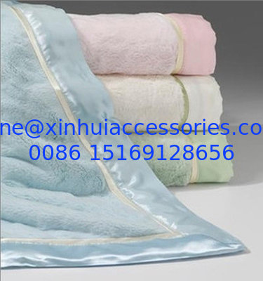 Custom Print Plain Color Luxury Beach Towel Hotel Towel Satin Border supplier