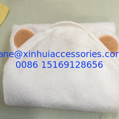 Best Amazon online store animal design China Factory OEM wholesale bamboo baby hooded towel supplier