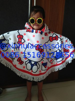 Factory Small MOQ custom print lovely cartoon kids towel poncho beach towel poncho supplier