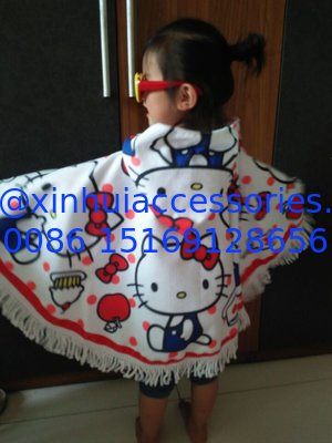 Factory Small MOQ custom print lovely cartoon kids towel poncho beach towel poncho supplier