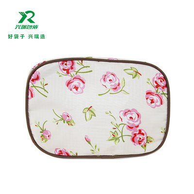 Guangzhou factory fresh oxford ladies make-up cosmetic bag toiletry Bag with handle Travel cosmetic bags manufactory