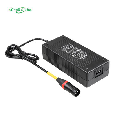 100 240v AC input 3S Li ion battery charger 12.6V 9A 10A output