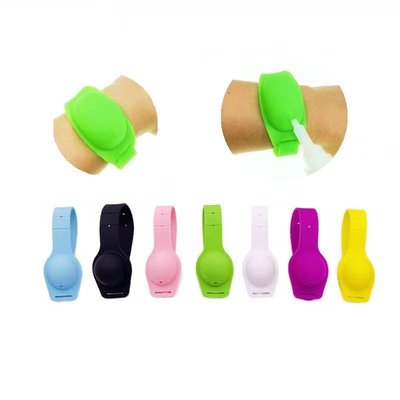 Regalo de promoción ajustable silicona desinfectante pulsera de mano con la botella de dispensador de pulsera para solar