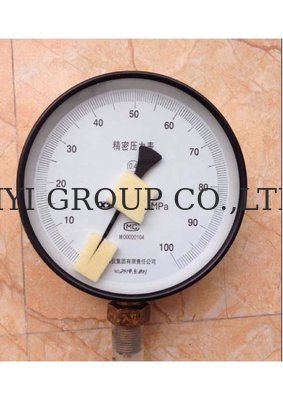 High precision pressure gauge YB - 150 (100 MPa)