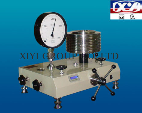 Ultrahigh pressure piston type pressure gauge range to maximum 300MPA