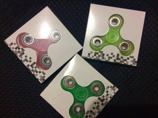 New Hand Spinner led Fingertips Spiral Fingers LED Fidget Spinner EDC Hand Spinner Acrylic Plastic Fidgets Toys real thi