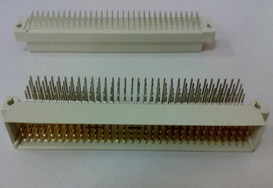 XC5D-6421XC5D-9621 XC5C-9622  OMRON CONNECTOR 64POS 96POS DIN CONNECTOR