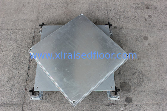 Wood Core Encapsulated Raised Floor For Server Room , Data Center