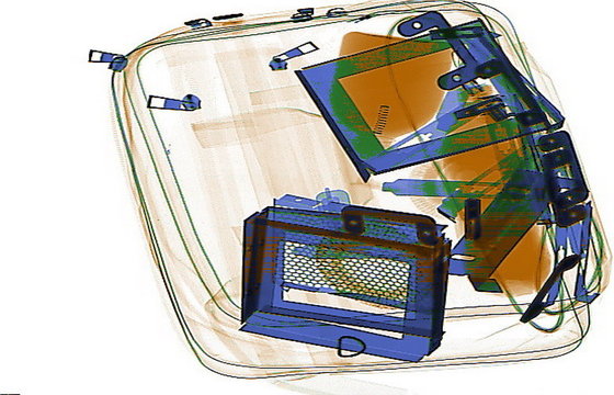 High Penetration Airport Security X Ray Scanner With Small Tunnel Size SF-6550
