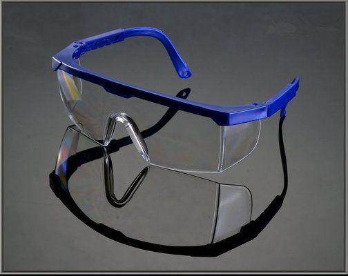 Protective Safety Glasses Goggles Crystal Clear & Anti-Fog Design - High Impact Resistance
