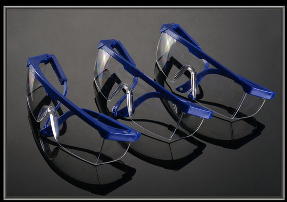 Protective Safety Glasses Goggles Crystal Clear & Anti-Fog Design - High Impact Resistance