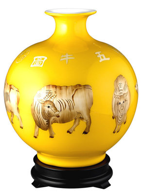 round chinese porcelain flower vases with painting Most popular hand painted porcelain vase unloaded bronze lovely anima