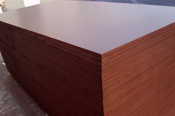 Supply 18mm 4X8 3X6 Black Cheap Film Faced Plywood for Construction & Real Estate