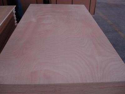 15mm 4X8 Double Sided Okoume Faced Plywood with Poplar Core E1 Glue for Cabinet Making