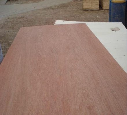 15mm 4X8 Double Sided Okoume Faced Plywood with Poplar Core E1 Glue for Cabinet Making