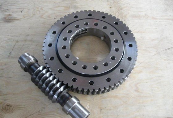 ball or roller type slewing ring bearing used on wind turbine, 50Mn slewing bearing