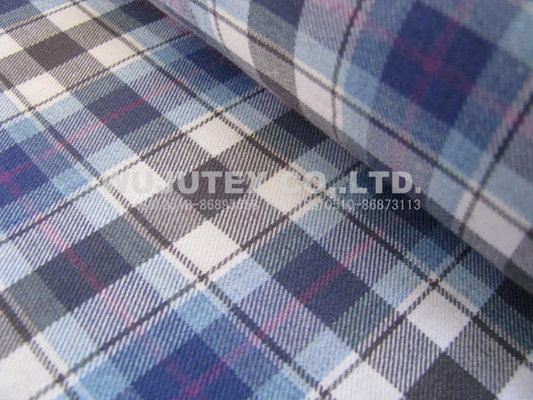 China Cotton Wool Fabric Yarn Dyed , Twill Weave , Check Fabric with Liquid Ammonia Finish supplier