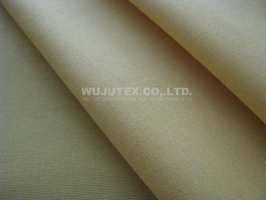 China 104g/m2 Plain Weave Yarn Dyed CVC Oxford Fabric with 60% Cotton Poly Fabric  40% Polyester supplier