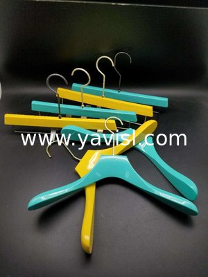 YAVIS childrens hangers factory, non slip hangers, dress hanger, garment hanger, sweater hangers, best hangers