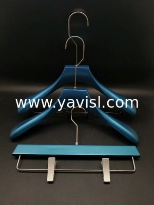 YAVIS childrens hangers factory, non slip hangers, dress hanger, garment hanger, sweater hangers, best hangers