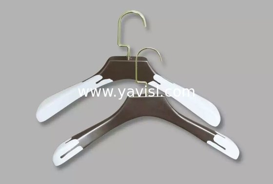 YAVIS felt hangers manufacturer, small hangers, custom hangers, heavy hangers, big hangers, luxury hangers wholesale
