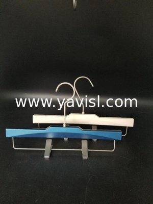 YAVIS  china pants hangers manufacturer, trouser hangers wholesale, clip hangers, alternative solid wood hanger
