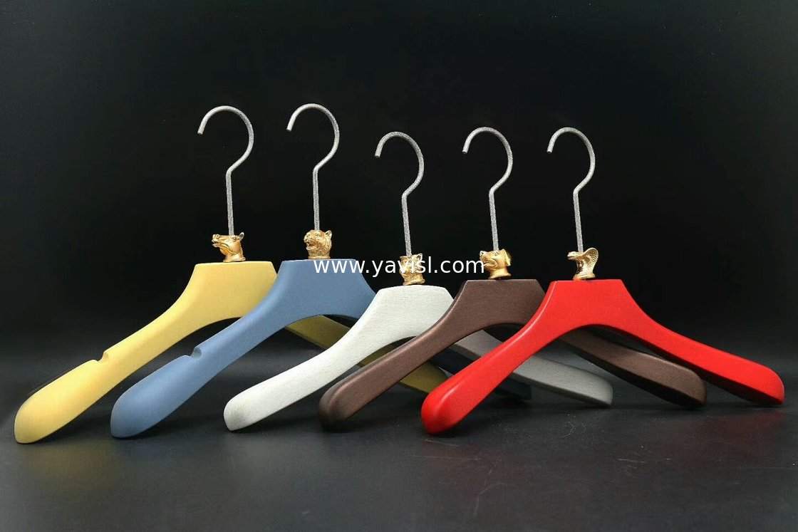 YAVIS quality plastic clothes hangers, heavy duty coat hangers, heavy duty clothes hangers, clothes hangers with clips