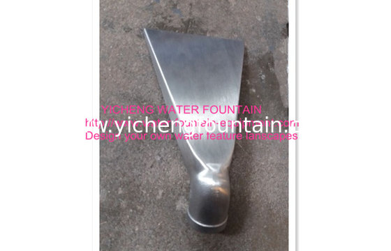 Fully SS304 Material Laminar 45 Degree Fan Fountain Nozzles 1 Inch supplier