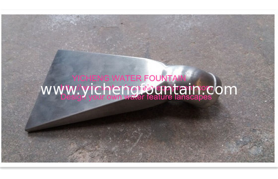 Fully SS304 Material Laminar 45 Degree Fan Fountain Nozzles 1 Inch supplier