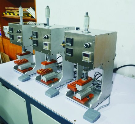 Yiermai Silicone lamp belt extruder silicone extruder machine plastic extruder / Neno strip/silicone extruder supplier