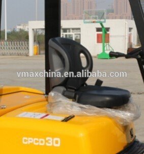 3T Automatic Diesel Forklift Truck with ISUZU engine