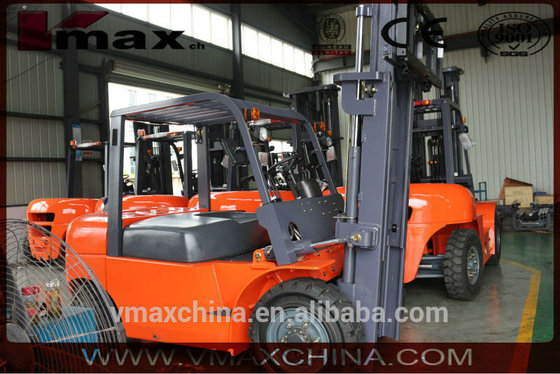 Vmax 4 ton diesel engine power pullet forklift truck CPCD40 with free toolbox