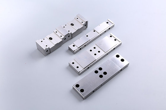 Good ISO plastic mold insert manufacturer with China mould and tool oem