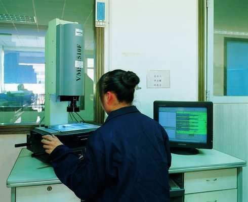 Excellent punch and die maker---YIZE can provide quality CNC machining service