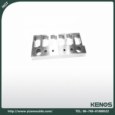 2017 High precision mold components have professional production in YIZE MOULDS