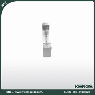 2017 High precision mold components have professional production in YIZE MOULDS