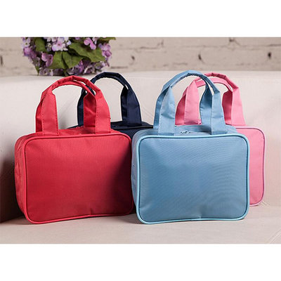 Travel Organizer for Woman, Made of Polyester, Light Weight, Large Capacity, OEM Welcome