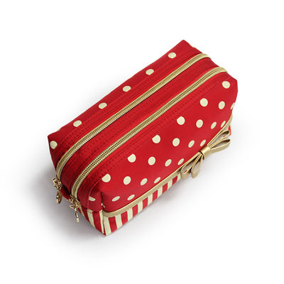 Cosmetic travel bag, made of polyester material, portable,OEM welcomed