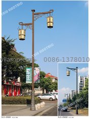 China 9M double arm sqaure shape Q235 European  style brown  decoration led street light  with aluminum base supplier