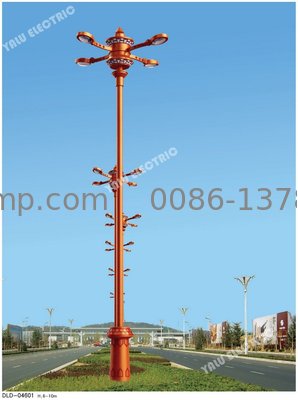 8-10Meter Q235 steel decrotaive factory pole street light with LED light supplier