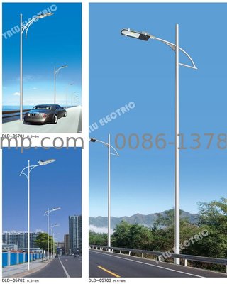 Q235 single arc arm high way bridge grey taper 80W LED 10m lighting pole supplier
