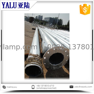 20m 25m 30m 35m 40m 45m 50m galvanized Q235 steel polygonal high mast lighting poles for sport center supplier