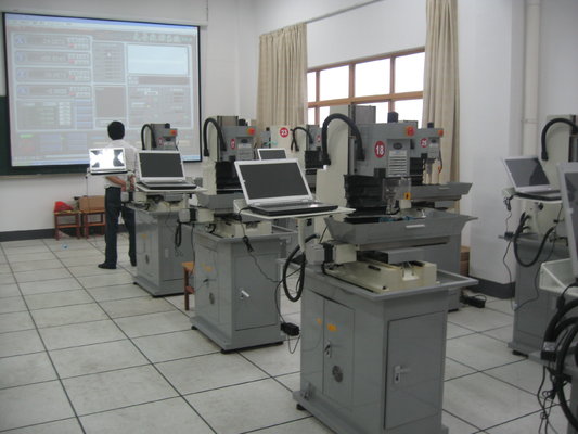 Mini CNC Mill for ocational technical college Education & Training CNC and DIY enthusiasts.