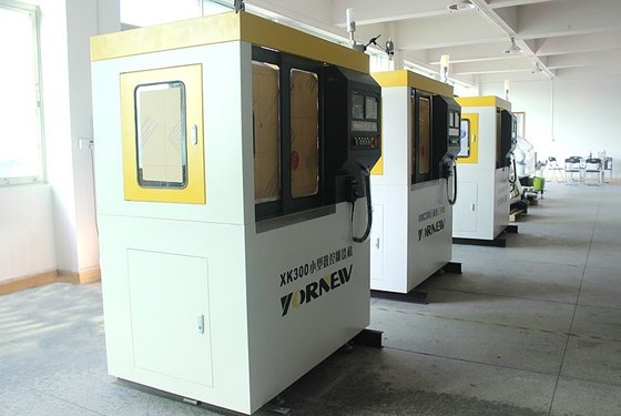 Small 5 Axis CNC Machining Center for metal steel