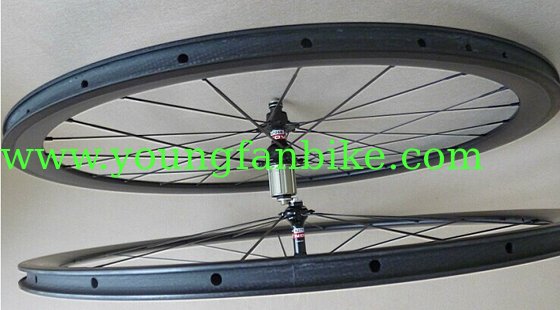 700c 38mm carbon wheel clincher 100% hand bulit 3k /matt /glossy finish road bicycle 23mm