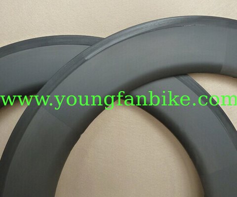hot sale light weight only 660g 700C 88MM carbon racing bike Clincher rim width 25mm wheel