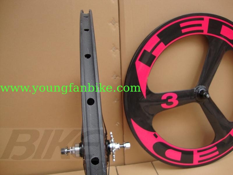 New China YOUNGFAN BIKE front tri-spokes&88rear carbon clincher wheelsets for track bike