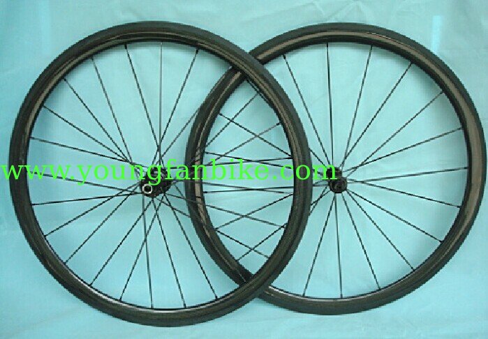 Hand built cheap Wheel Material 50mm*23mm 700c full carbon rim clincher road bike wheelset